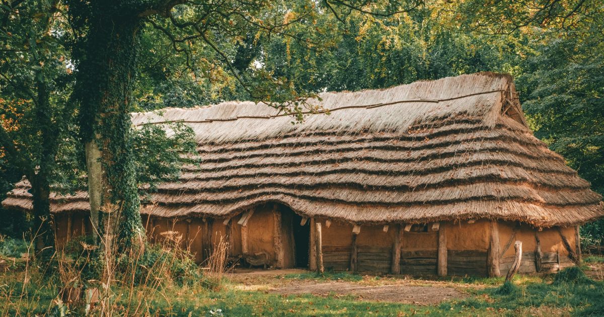 Longhouse Tour and Fire Lighting at La Hougue Bie | Tours & Séances d ...