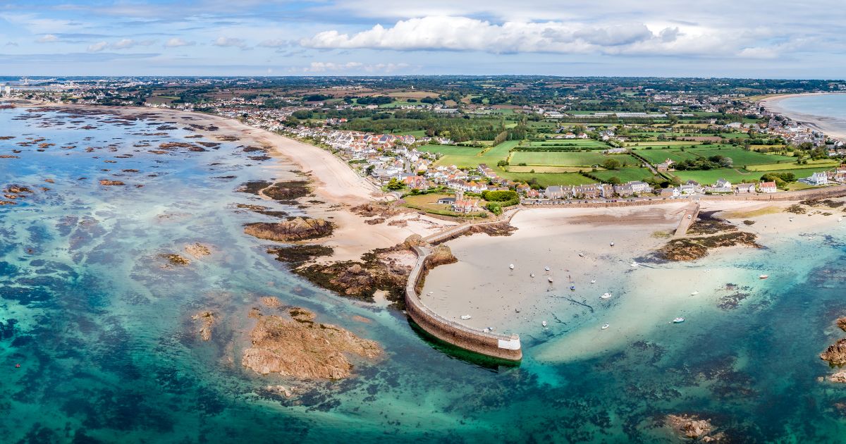 La Rocque Harbour | Visit Jersey