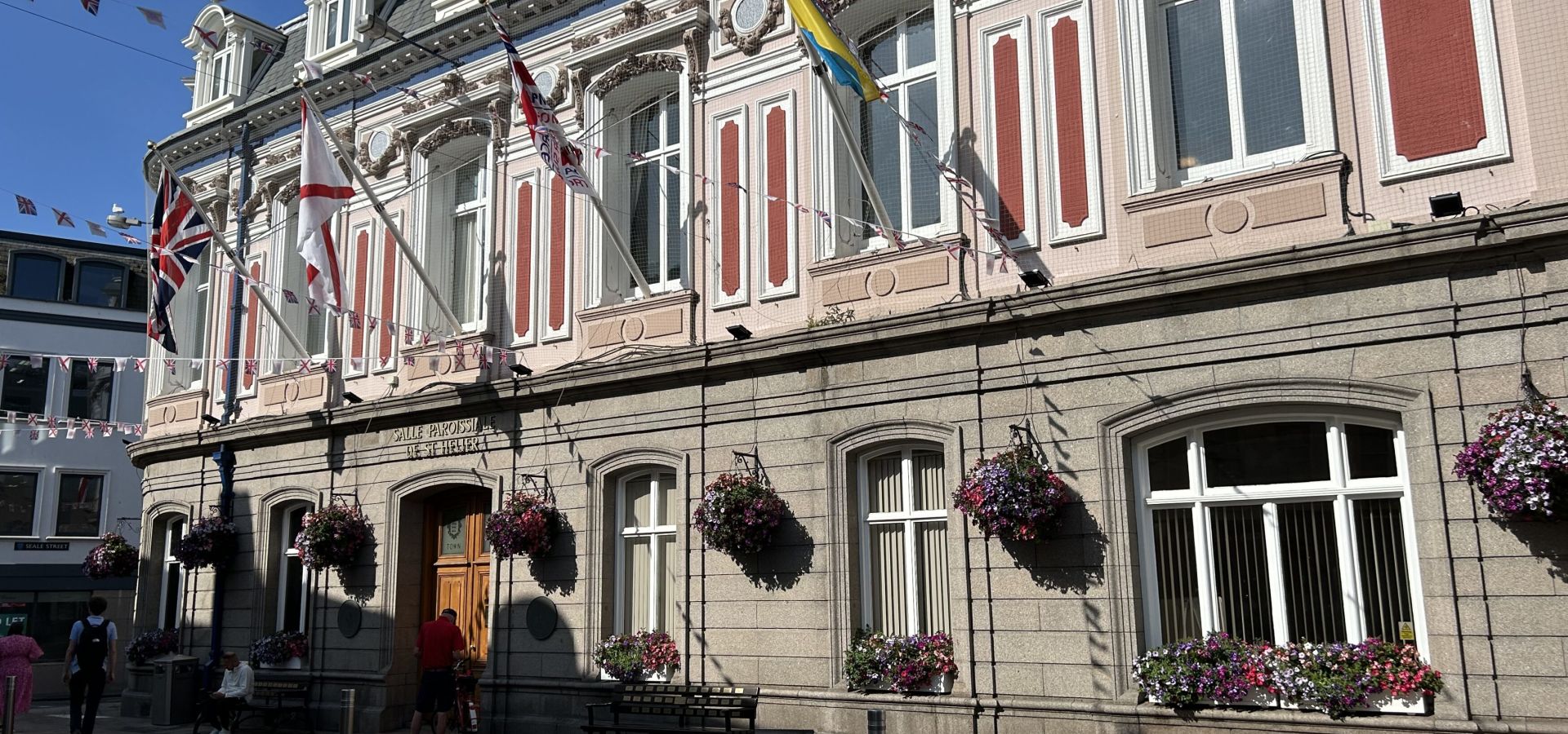 FREE St. Helier Town Hall Tour | Tours & Activity Session | Visit Jersey