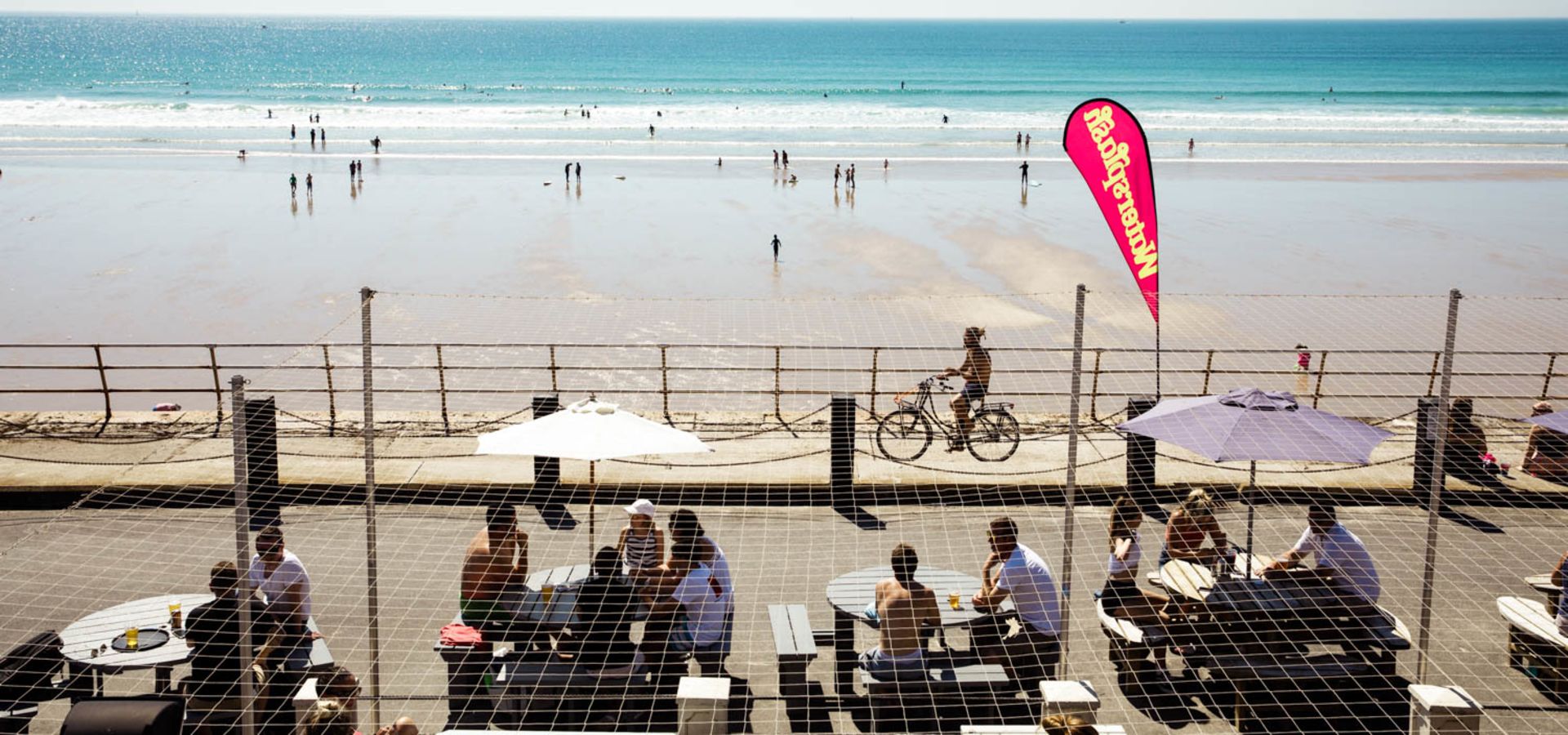 The Watersplash Beach Bar & Diner | Food & Drink | Visit Jersey